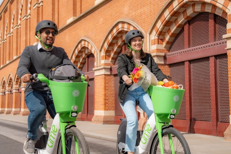 Shared bikes > Overview and benefits