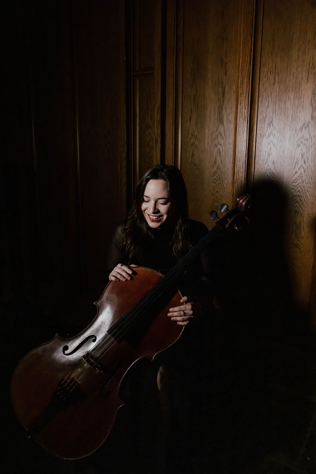 Cheyenne McCoy | cello - viola da gamba | Emmanuel Music