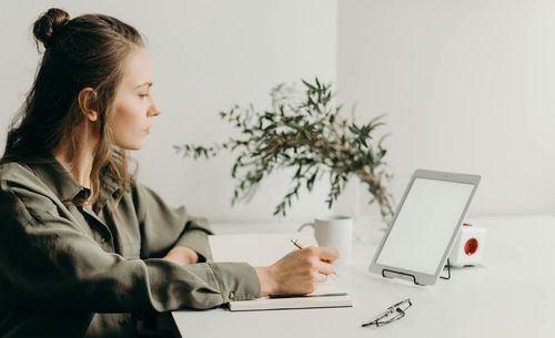 Pharmacy Technician Career Path & Advancement Opportunities