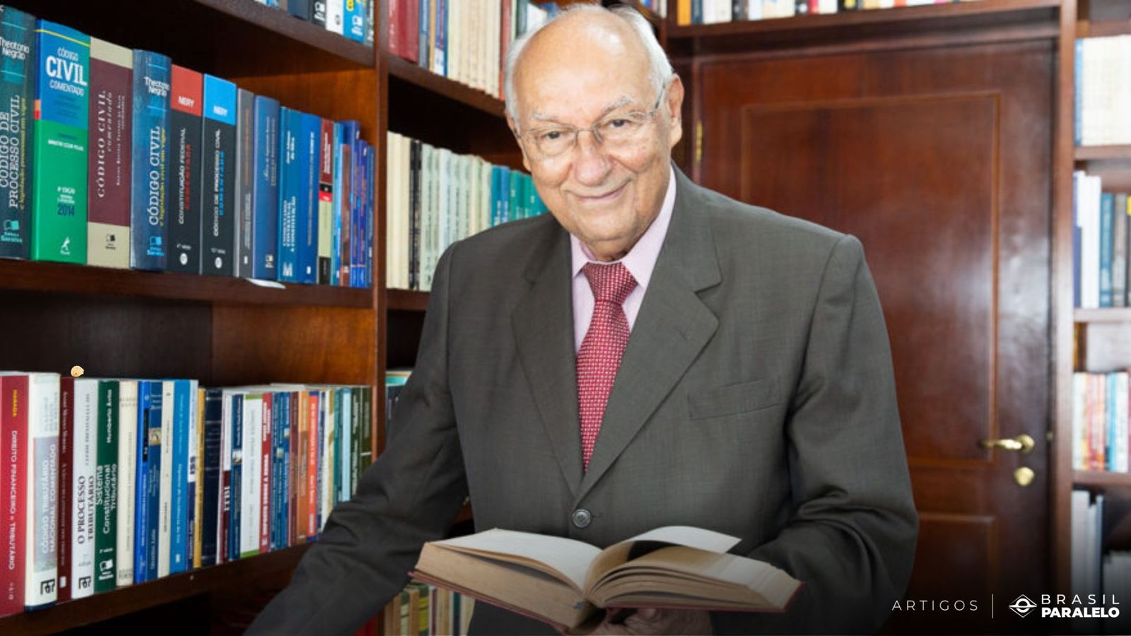 Ives Gandra da Silva Martins - Biografia e Pensamento do Jurista Premiado