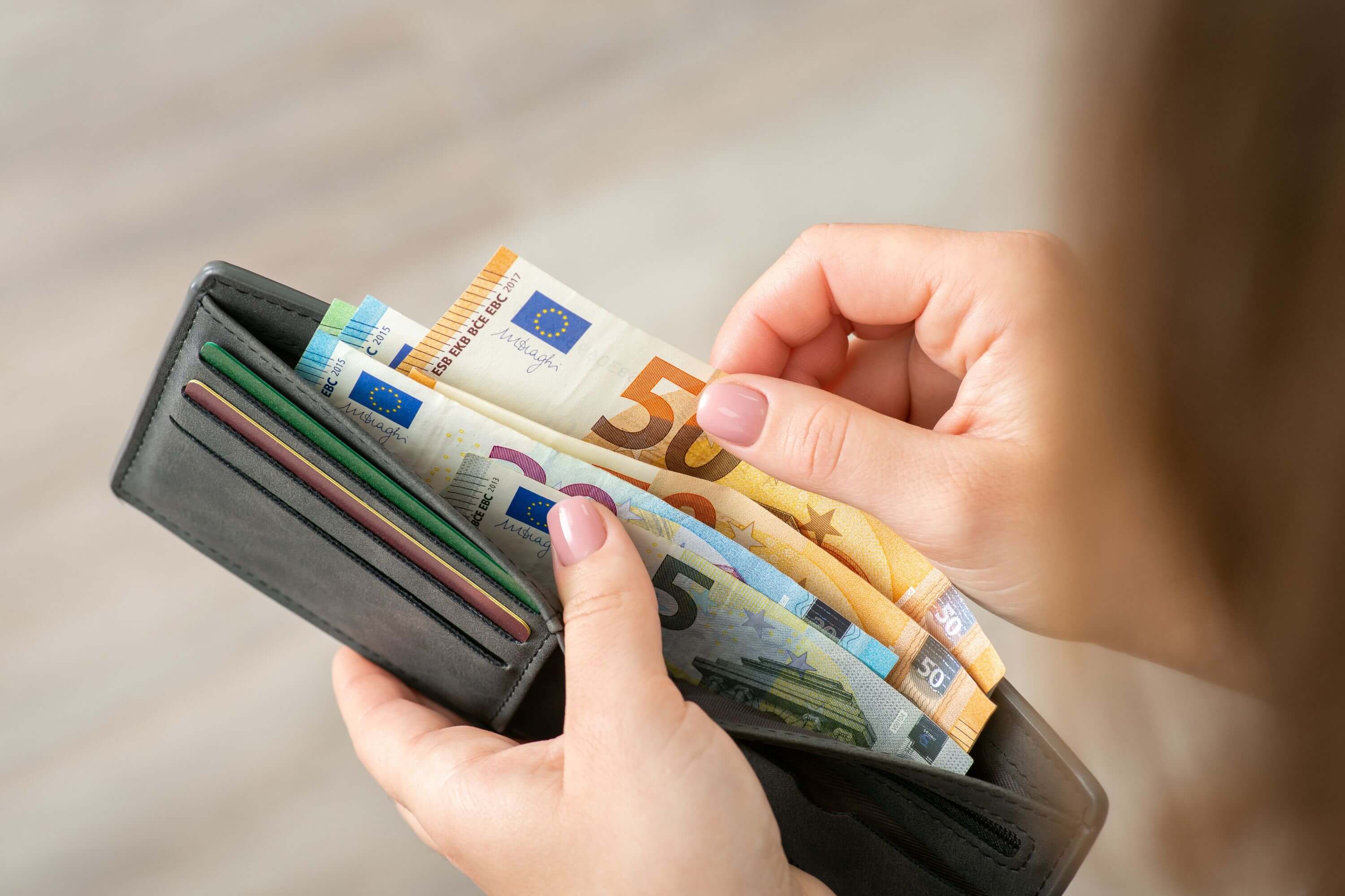 Combien d’argent liquide maximum peut-on avoir sur soi