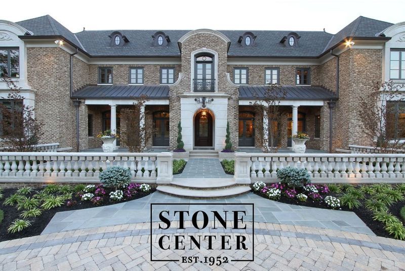 Limestone vs. Travertine: Which Stone Is Right for You?