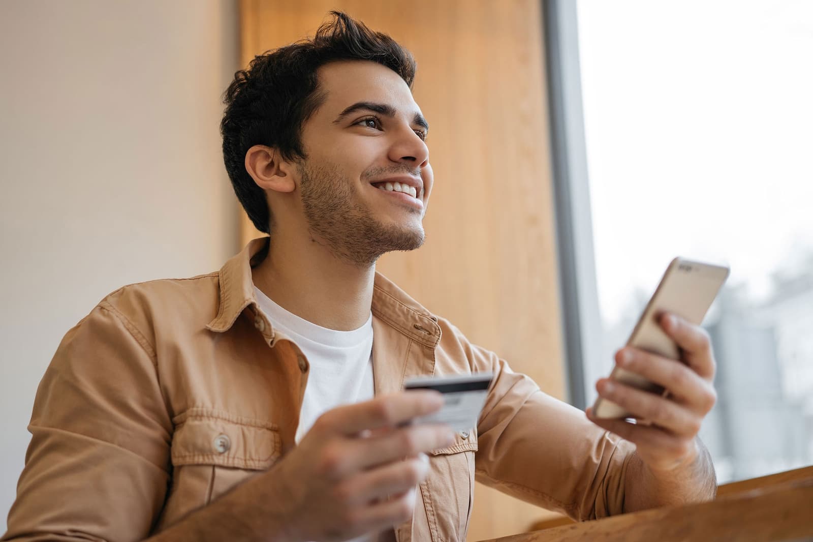 MST Payment Explained: Samsung MST vs. NFC