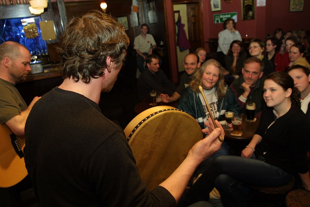 Traditional Irish Music Sessions Around Ireland - Musical Pub Crawl