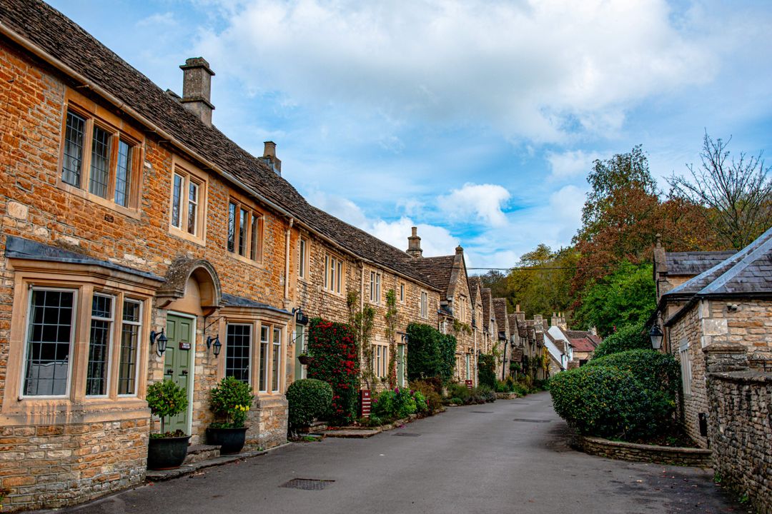 Why is Castle Combe Famous? - CotswoldXL Magazine