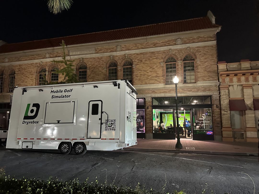 Tulare Mobile Golf Simulator & Indoor Lounge | Dryvebox