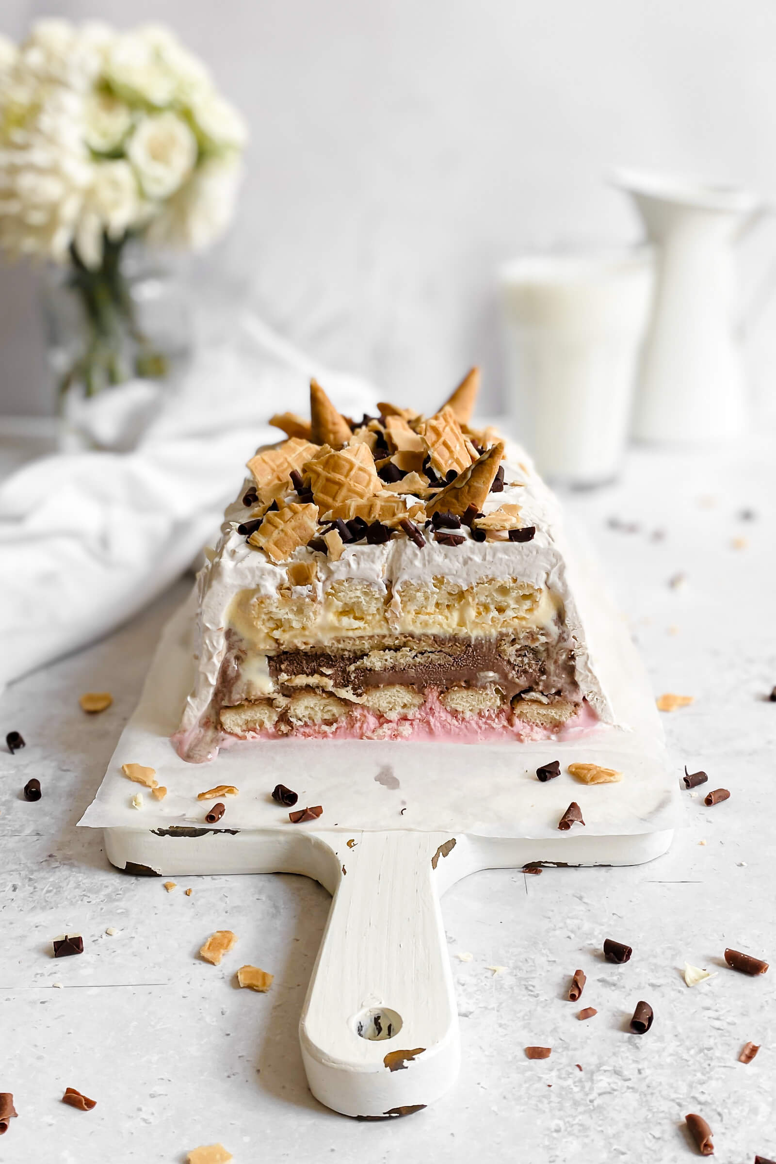 Easy No-Bake Ice Cream Cake