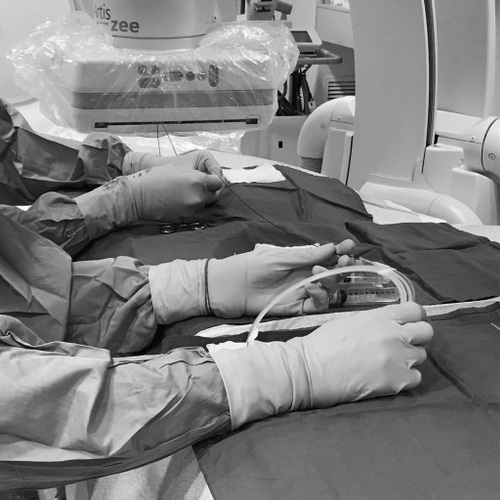 Antegrade IR Platform – Work surface for femoral access