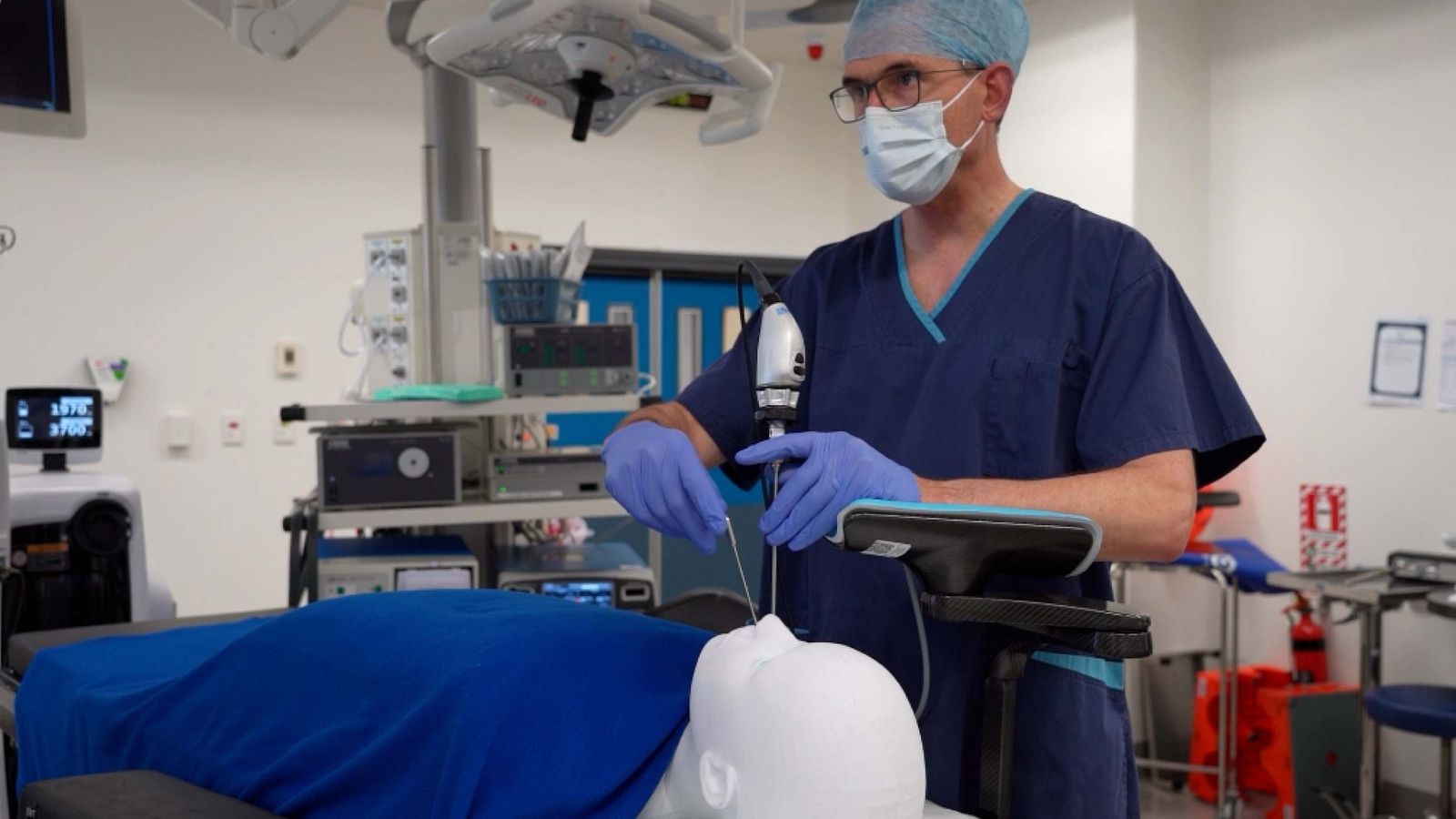 Tips & Tricks | Clinician Arm Support with Dr. Richard Douglas - Adept ...