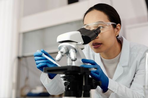 Medical Lab Scientist Career Guide & Job Description