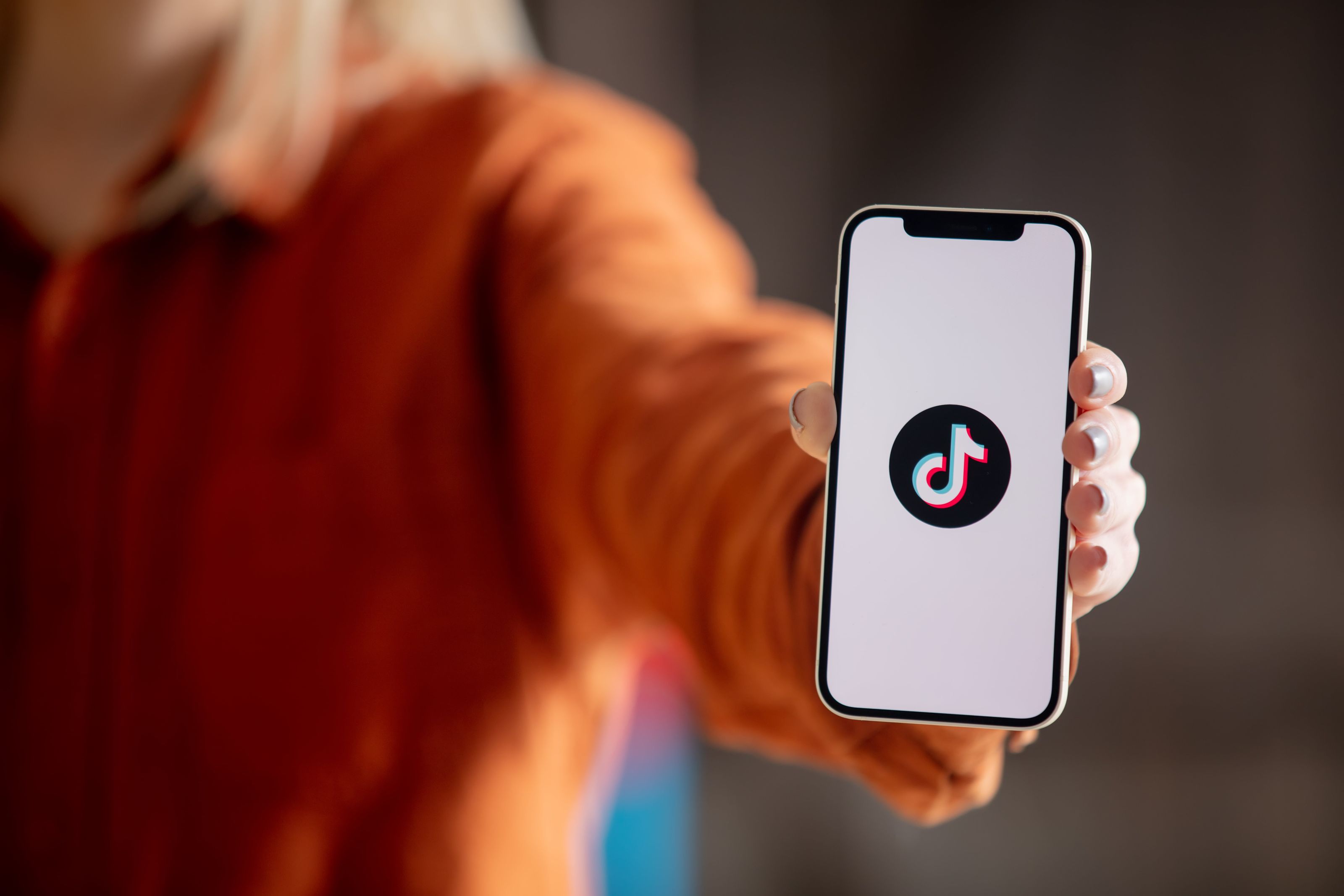 TikTok Video Editing: Tips and Tricks for Captivating Content