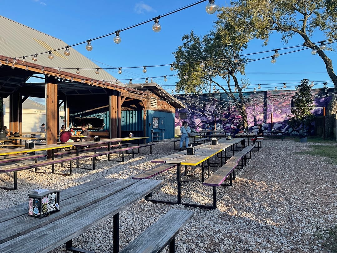 Moon Tower Inn – Sudworks & Cookshack