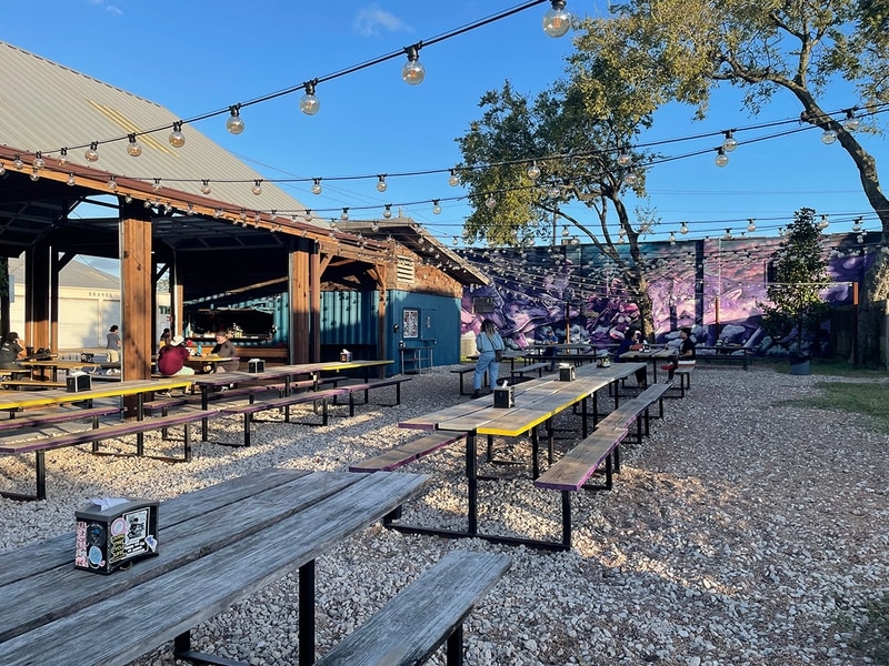 Moon Tower Inn – Sudworks & Cookshack