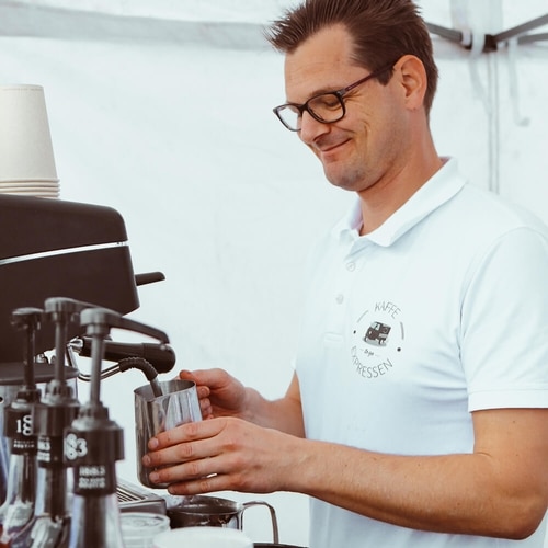 Kaffevogn – Lej en kaffevogn med barista til dit arrangement