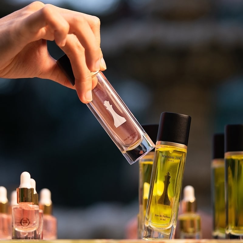 About Maison 21G | An Exquisite World Of Bespoke Perfumery