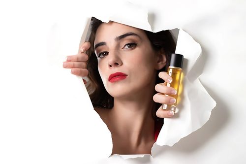 How to Become a Perfumer: A Guide to Starting Your Fragrance Journey I ...