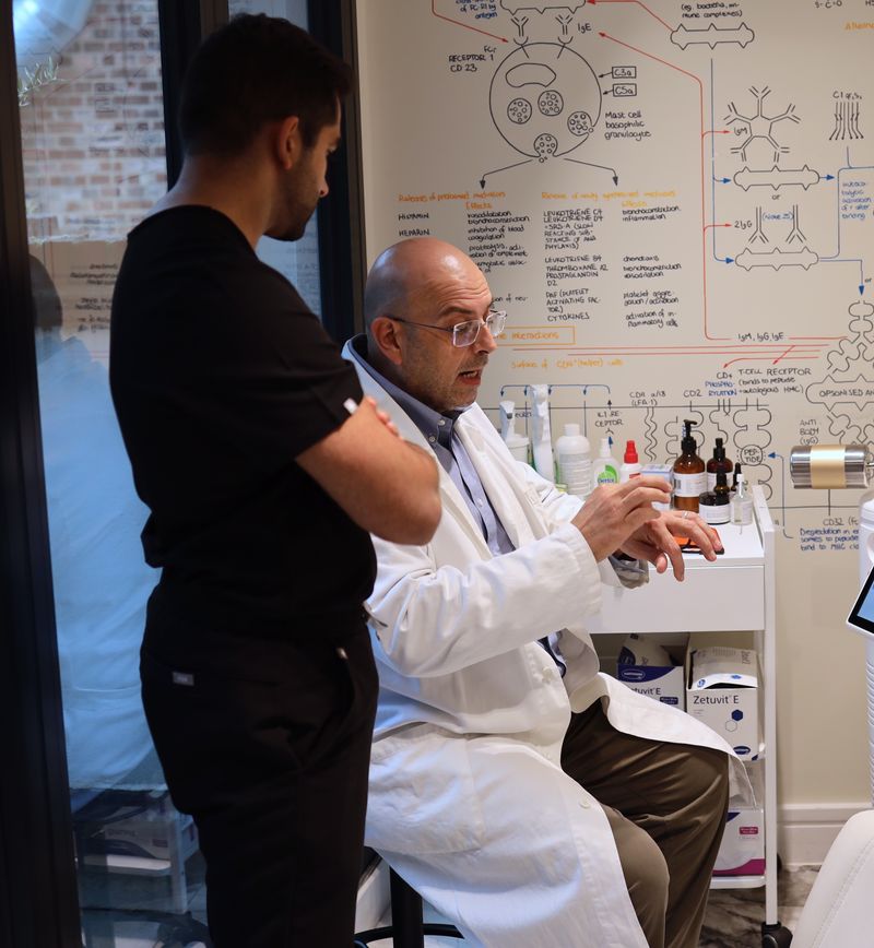 Institute of Medical Physics - Pioneers in Laser Science