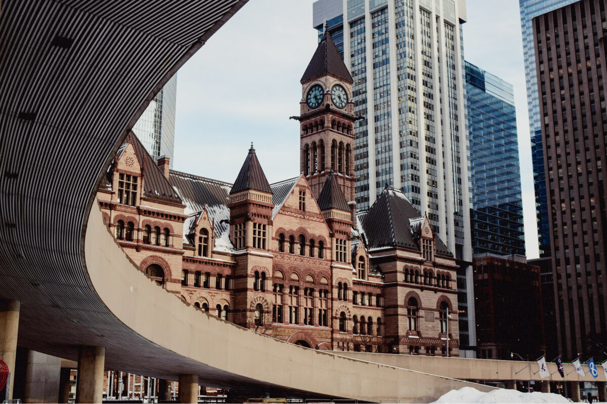 What is an Exempt Market Dealer (EMD)? | Parvis | Parvis Invest