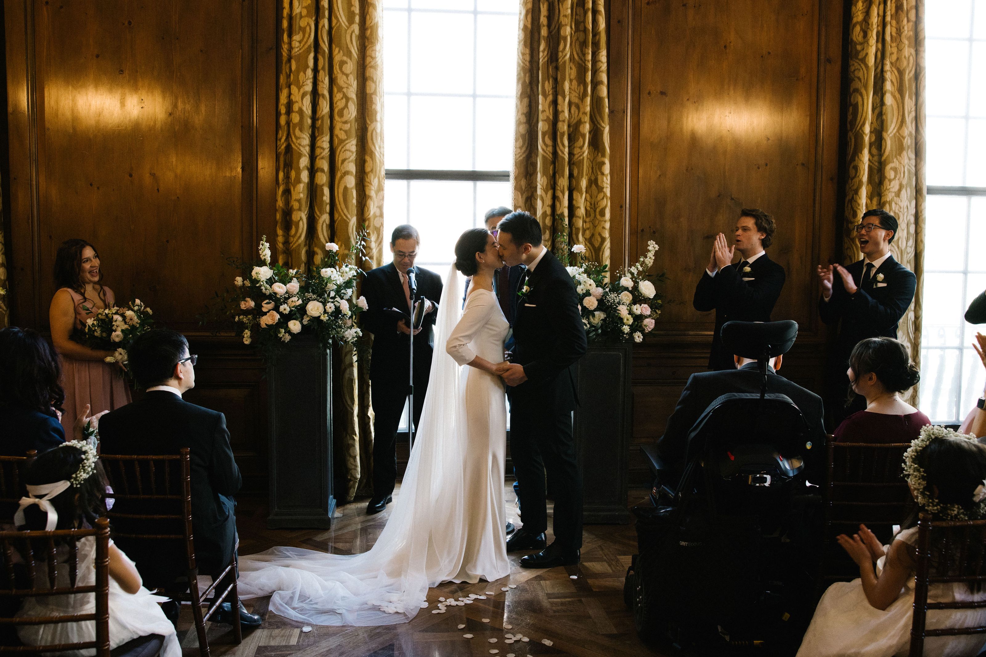 The wedding flowers you didn’t think you could afford, until - Poppy
