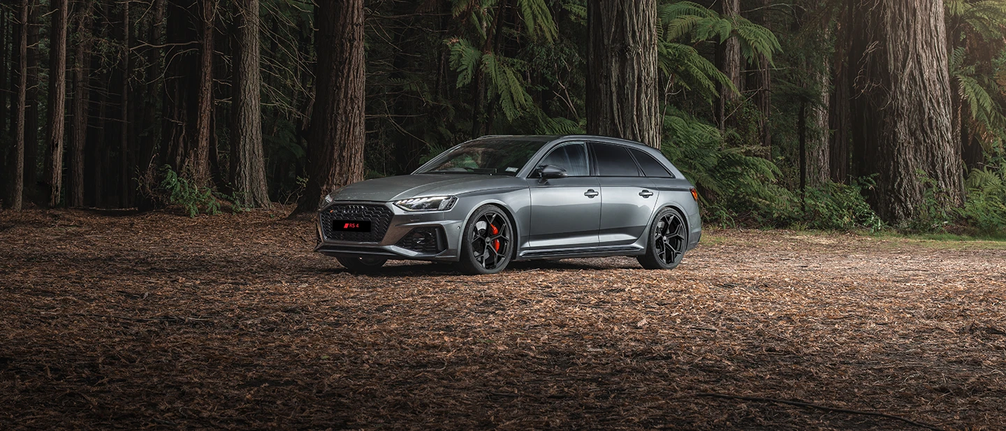RS 4 Avant competition plus limited edition, arriving from mid-June ...