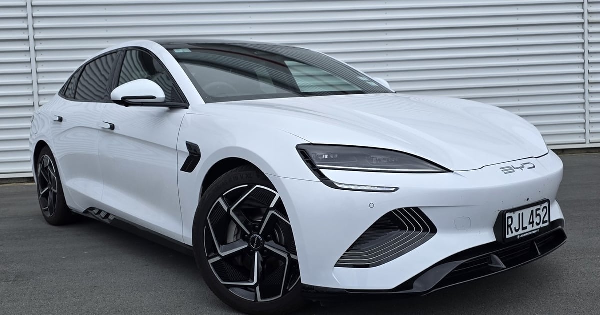 2025 BYD Seal | Johnston Ebbett