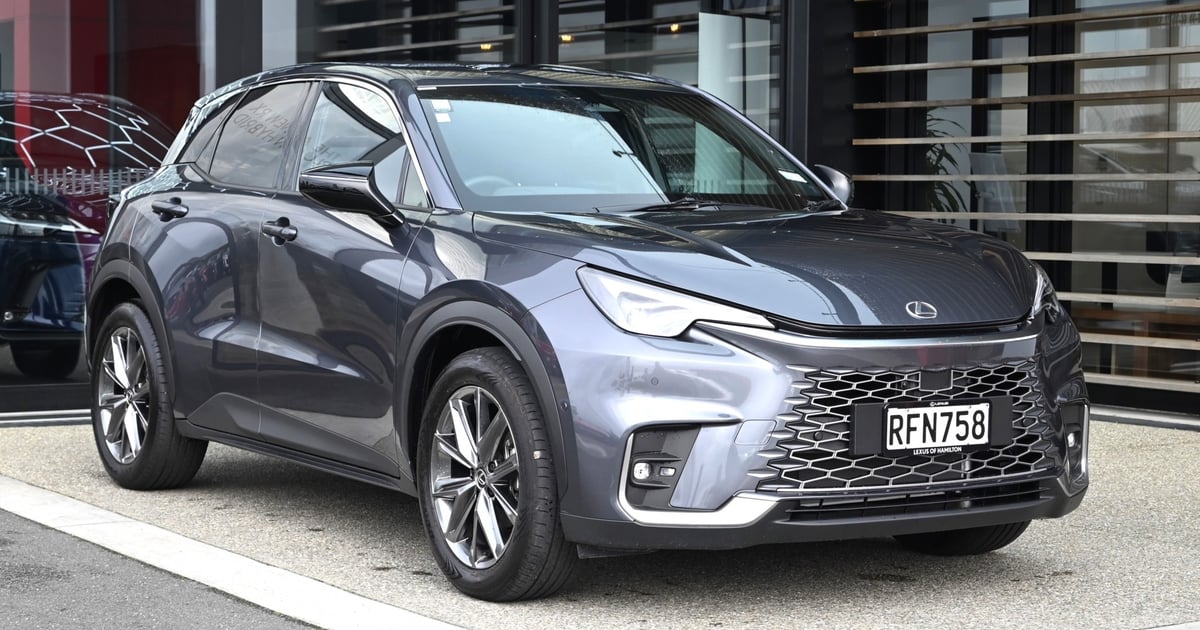 2025 Lexus LBX | Lexus of Hamilton