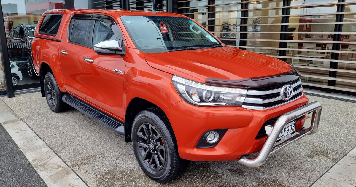 2018 Toyota Hilux | Ebbett Toyota Hamilton