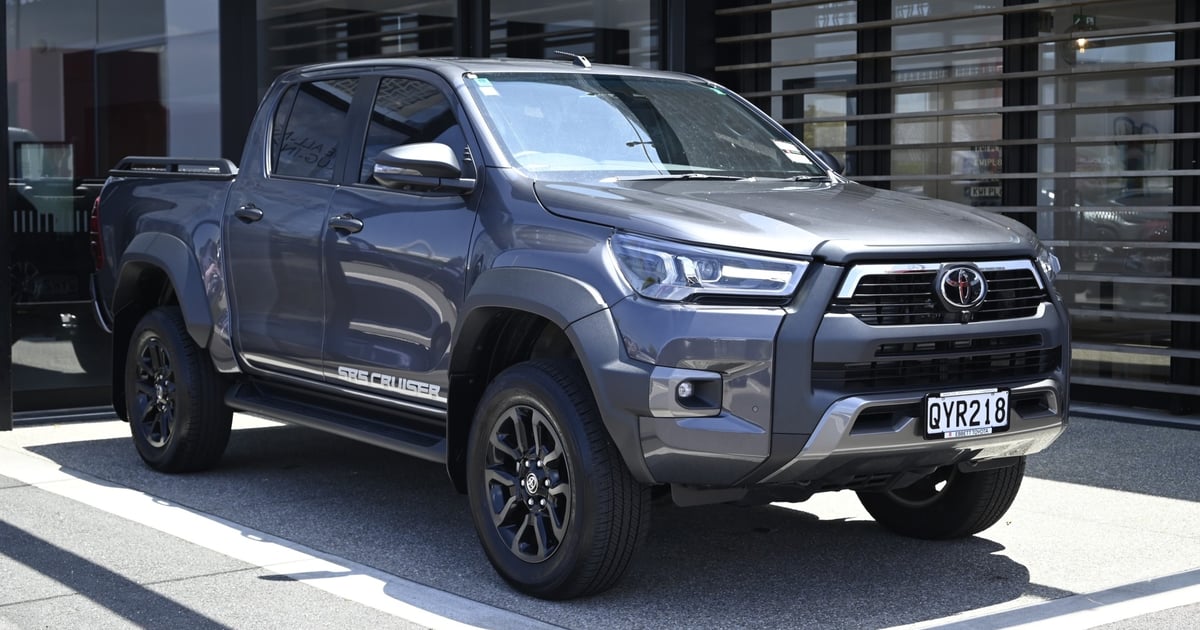 2024 Toyota Hilux | Ebbett Toyota Hamilton