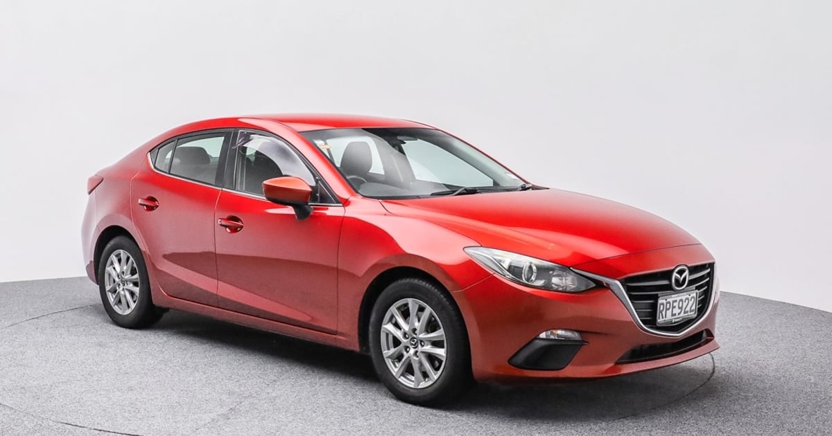 2015 Mazda 3 | Ebbett Pukekohe
