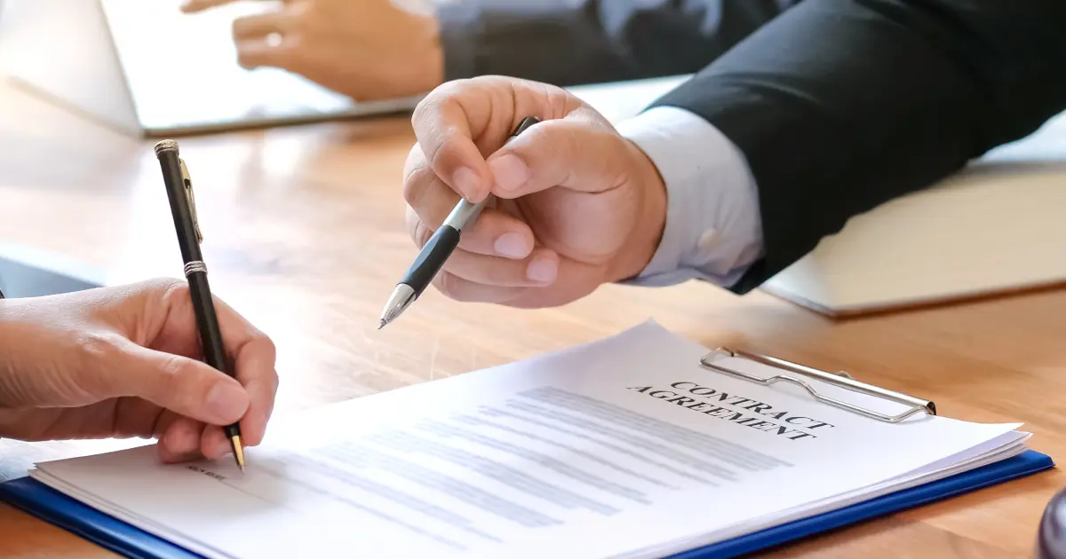 Characteristics of a Simple Contract