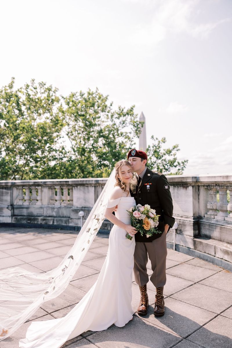 Poppy Flowers Real Wedding: Erin + Austin