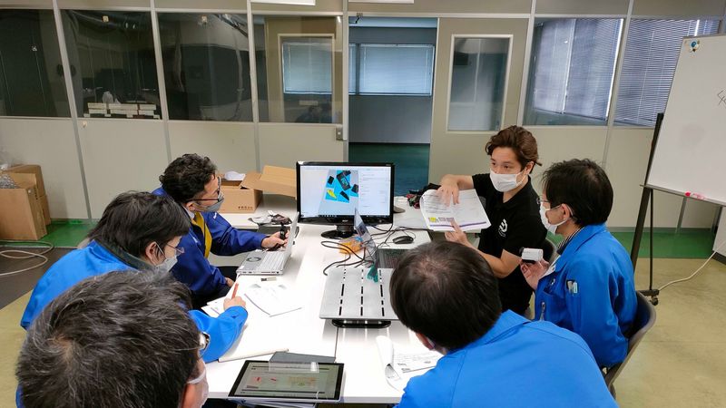 Caracol Vipra AM | ロボットアーム式大型金属3Dプリンターで効率的な生産を実現