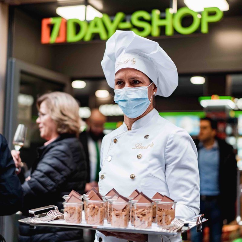 7 DAY-SHOP - Grocery store