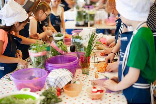 How to Find Cooking Classes Near You