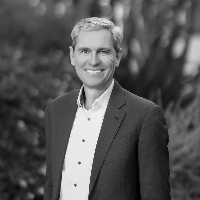 Executive Forecast - People: Manfred Heinzer