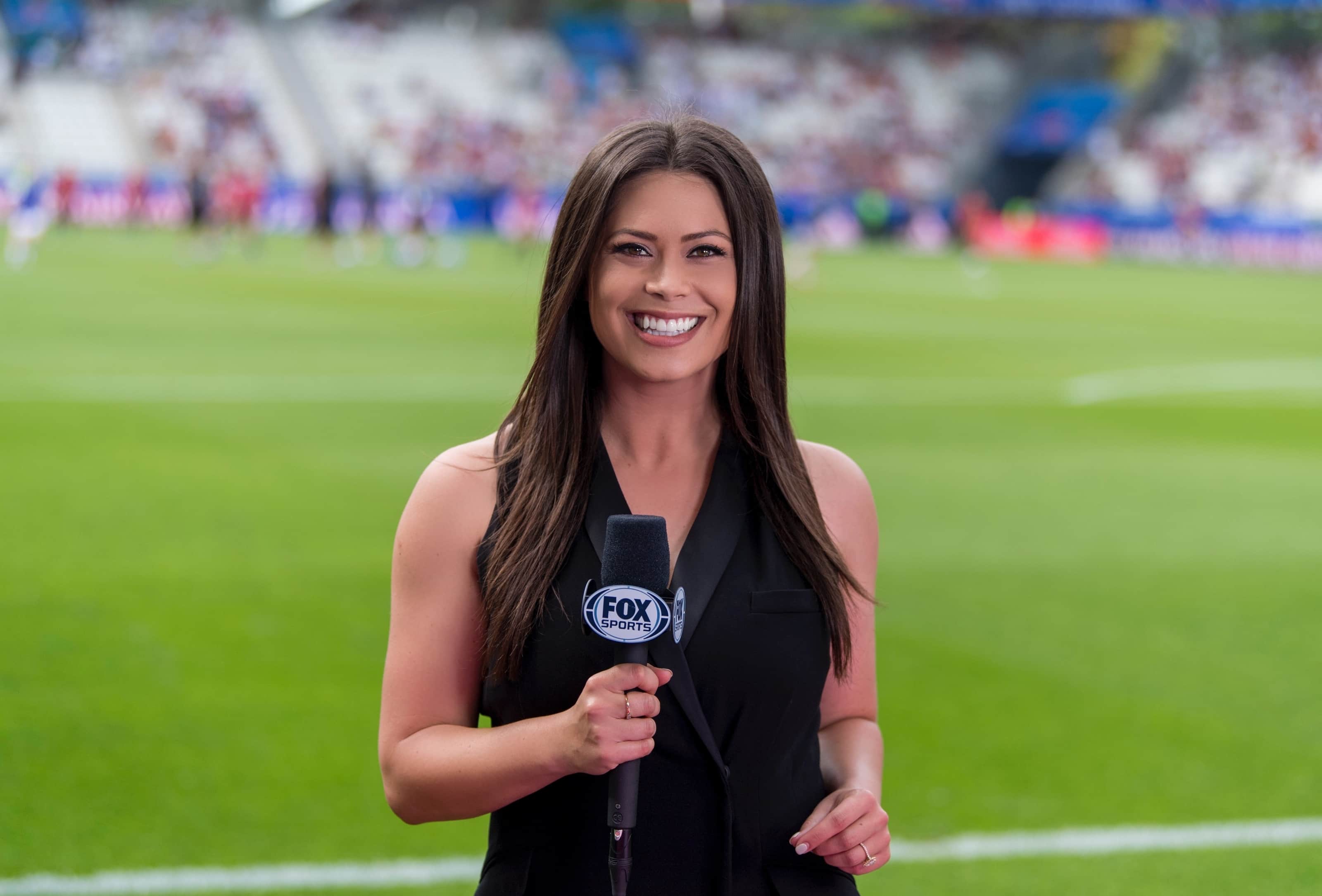 About Alex | Meet Alex Curry