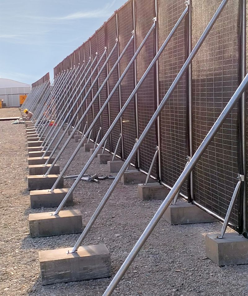 Construction Site Fencing in Dubai | Logical Contracting