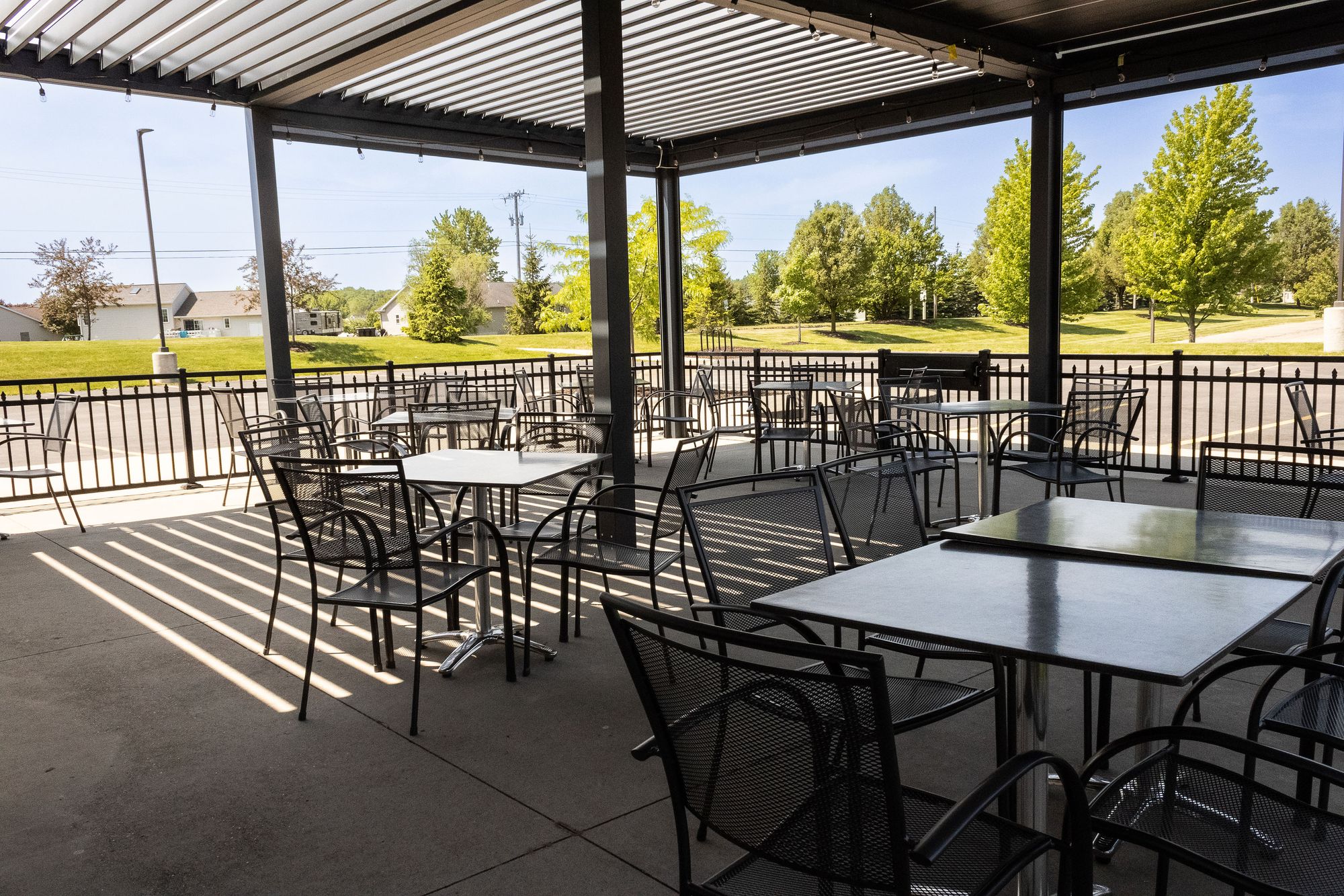 Location Hudsonville | Licari's Pizza Kitchen
