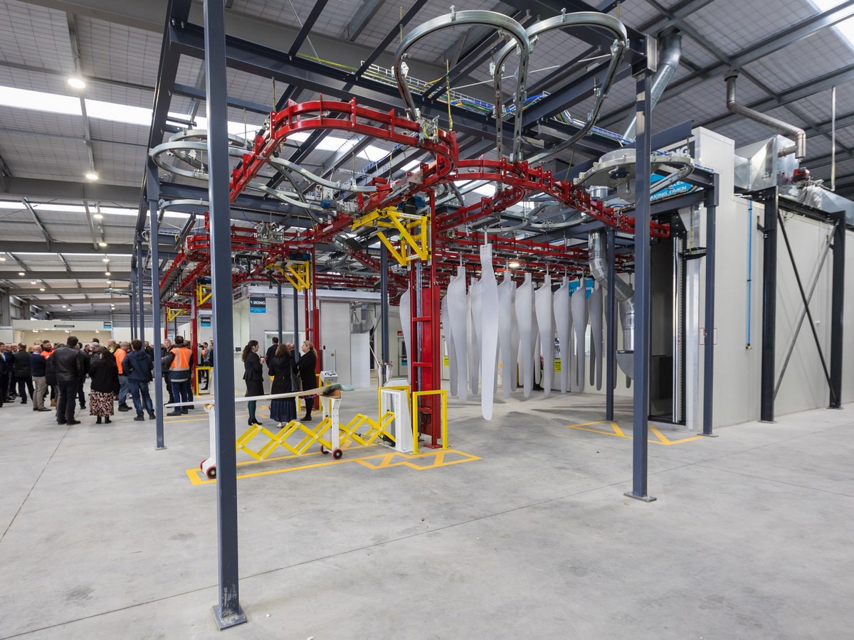 FrostBoss® Unveils Cutting-edge New Blade Manufacturing Facility ...