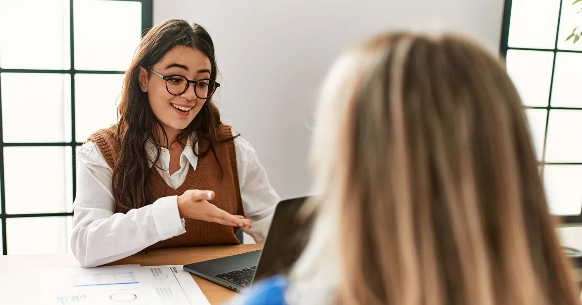 What Is Direct Sourcing? A Guide to Hiring Top Talent