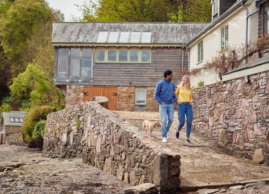 About us - The Travel Chapter