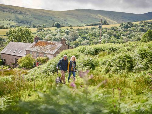 About us - The Travel Chapter