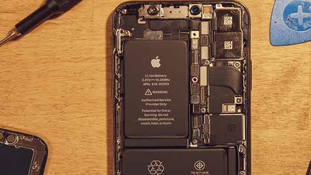 How to Replace the Battery in your Smartphone? | Cellfixx BC