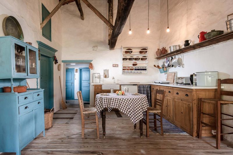 The Evolution of Kitchen Cabinetry Over Time