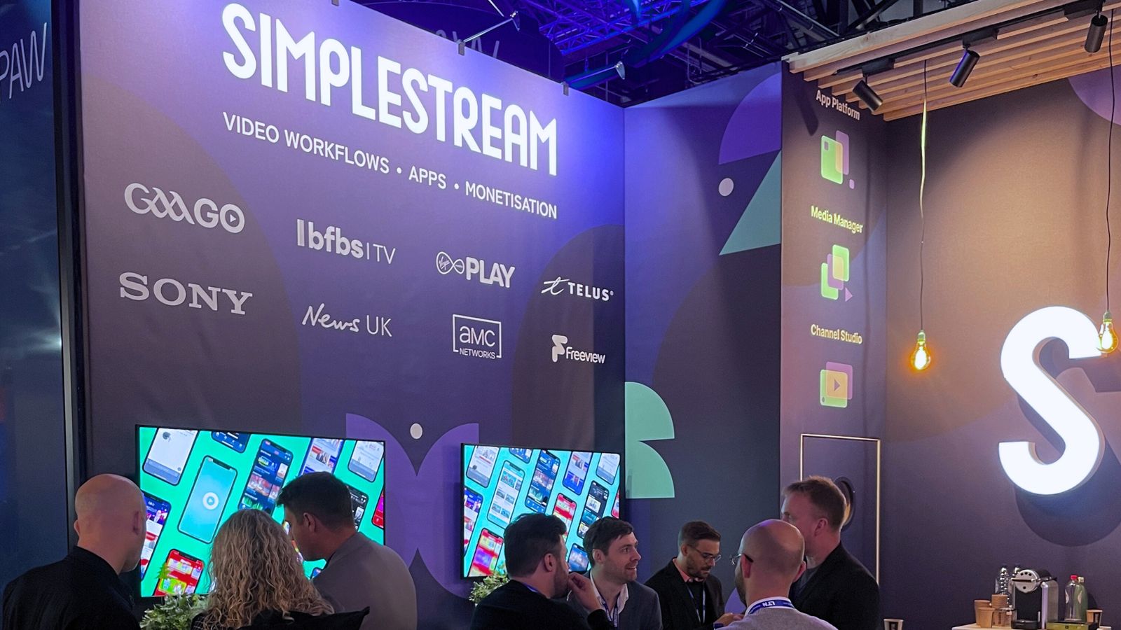 Simplestream