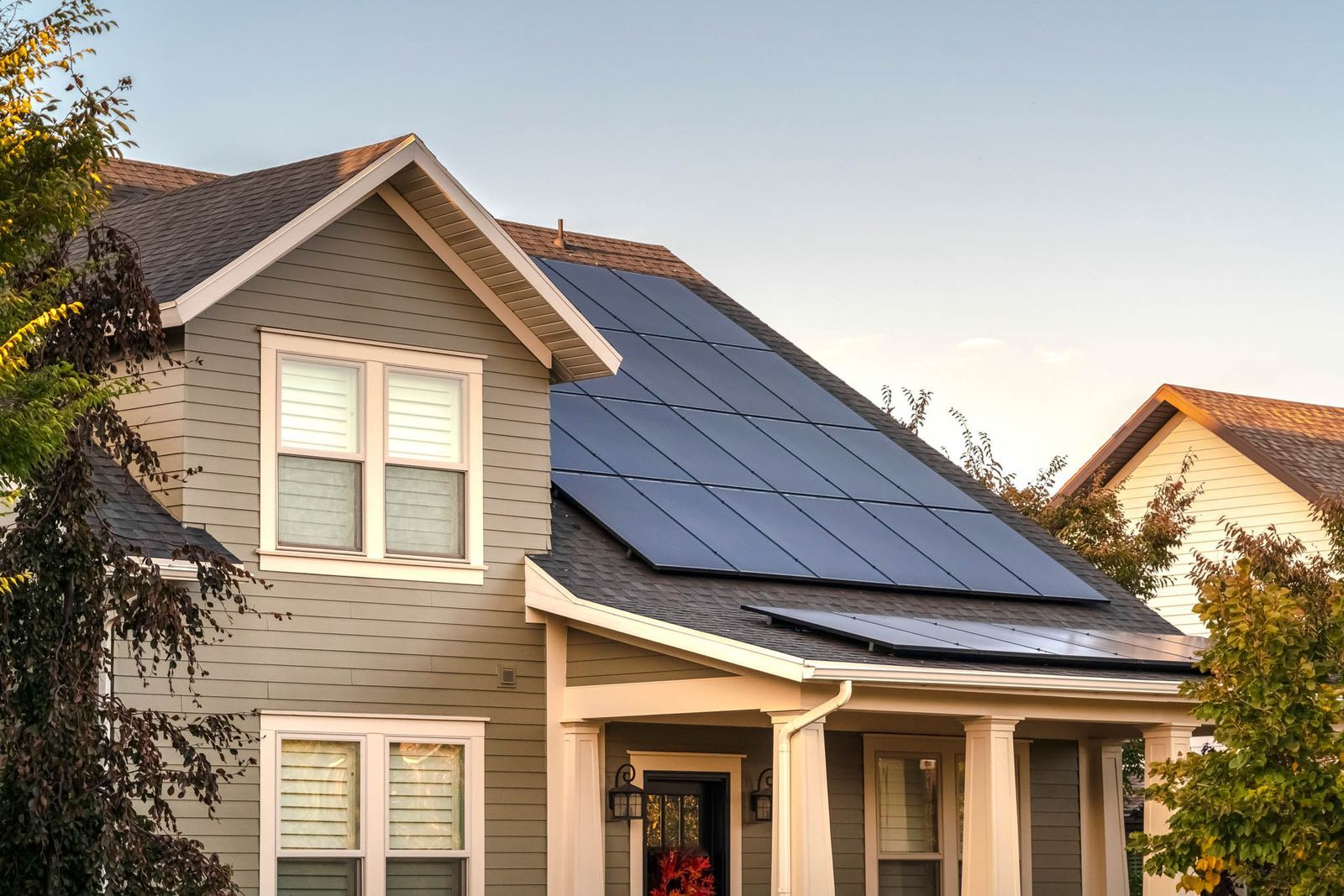 Best Solar Companies Serving IL, OK, UT, TX, CA, FL, MO, OH, & IA