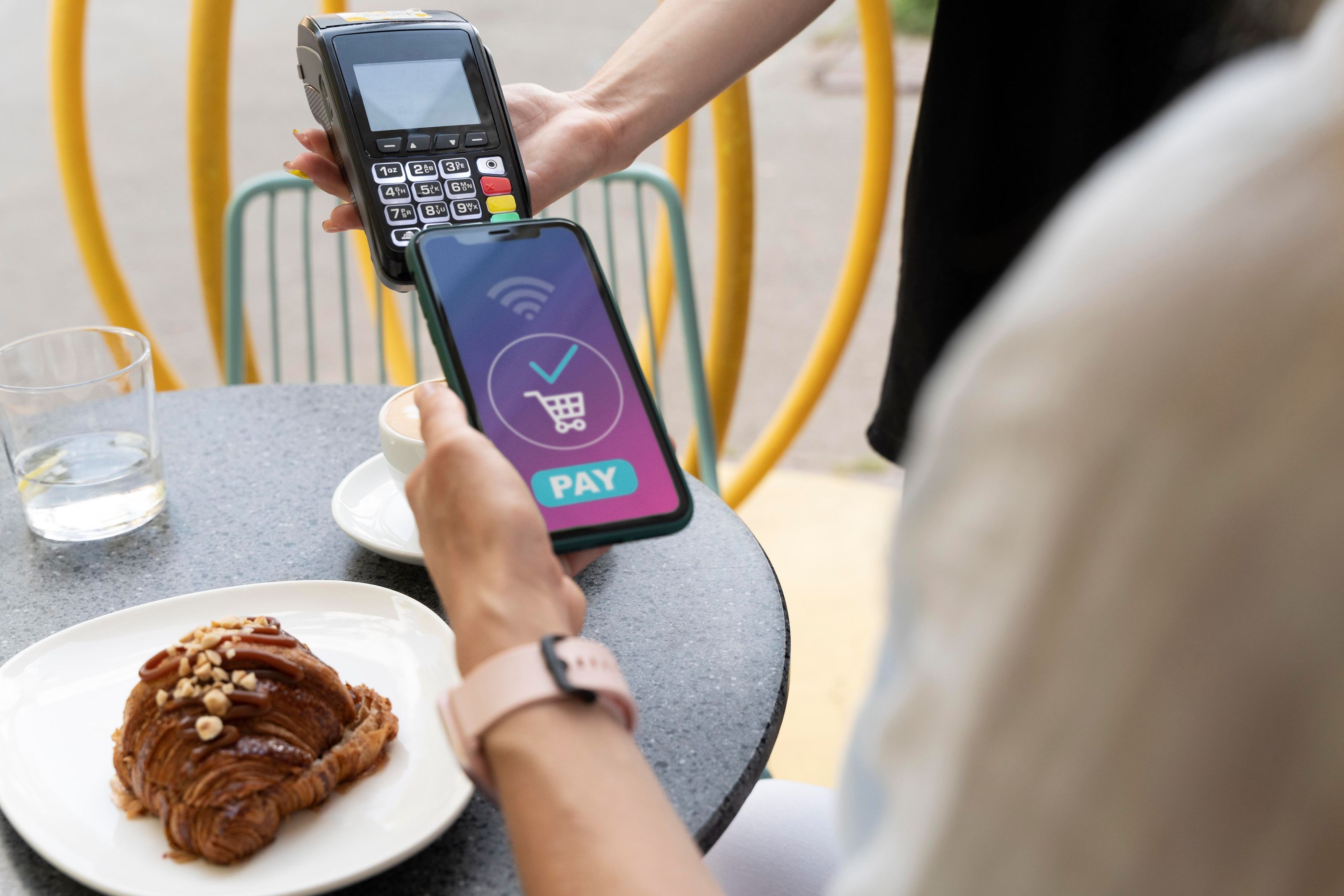 What is an Electronic payment system and how does it work? | Transfi