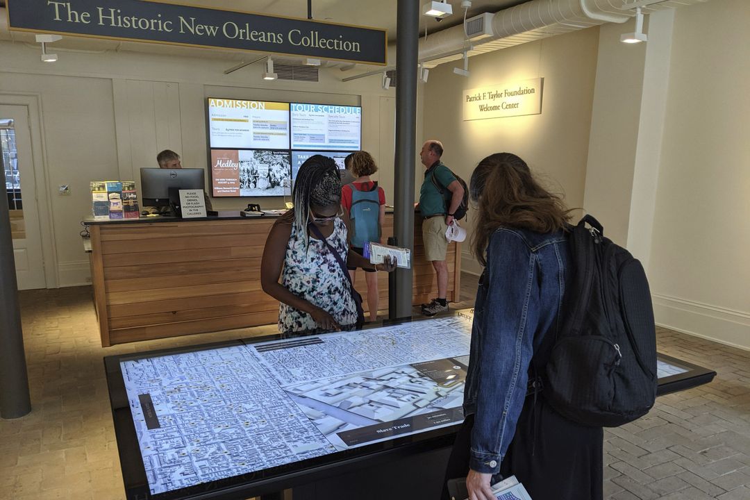 Colossus - 86" Touch Screen Table by Ideum