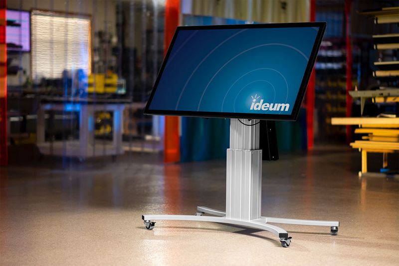 Presenter - Rugged Large Touch Screen Displays by Ideum