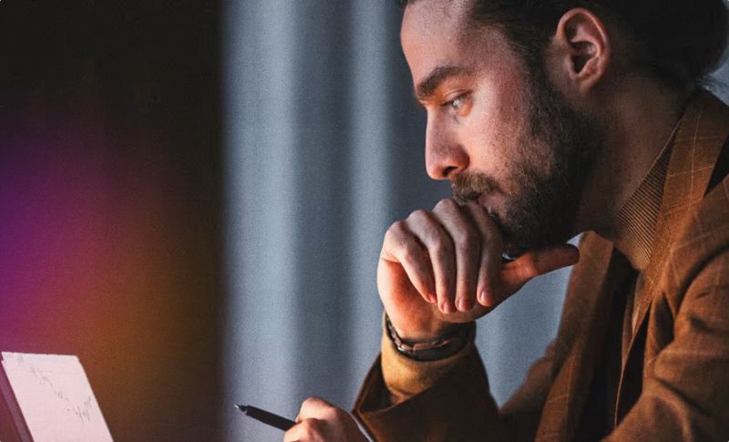 Identify Insider Threats | Behavior-based detection